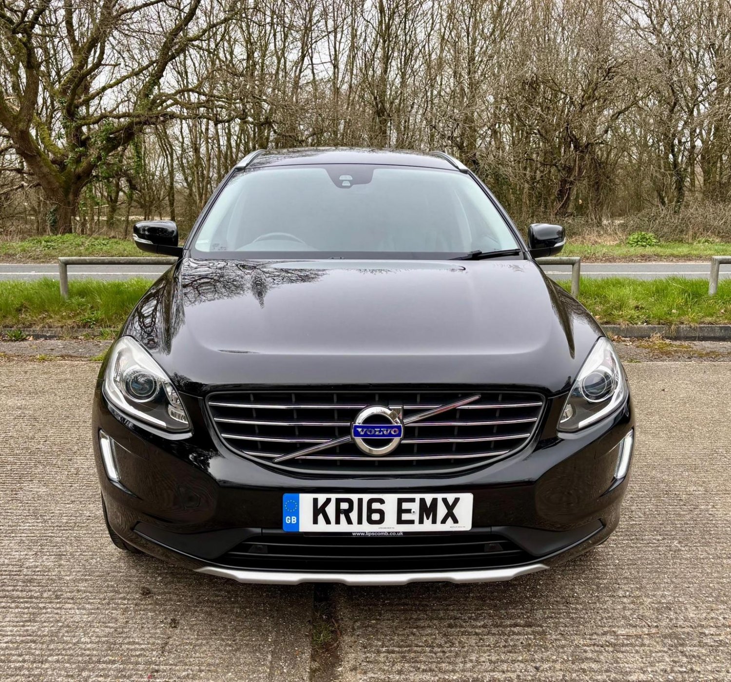 Used VOLVO XC60 2016 Black in Fordingbridge, Hampshire | Right Track Cars Ltd